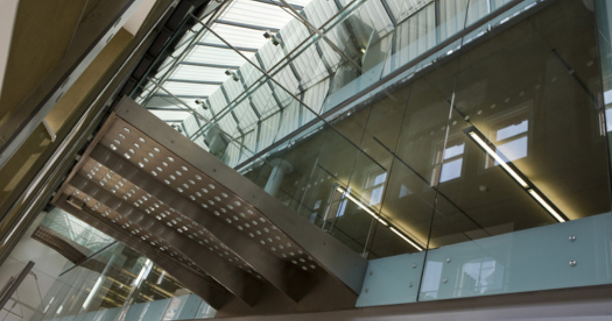 Offices re-let at Davidson Building - News - Media - Derwent London