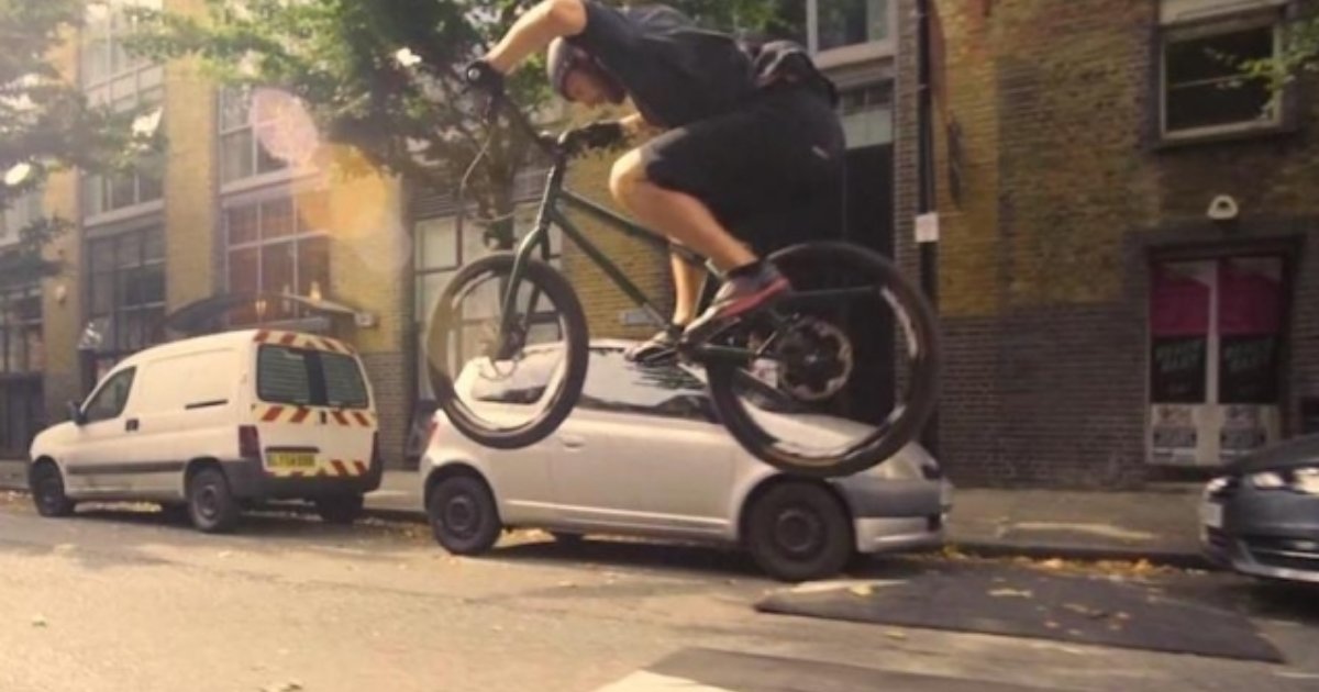 As easy as riding a bike! - Film - Media - Derwent London